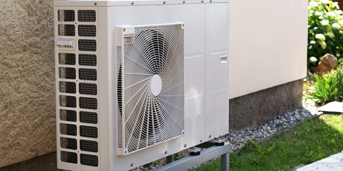 Should You Cover The Outdoor Unit In Hot Weather? - DEEPCHILL