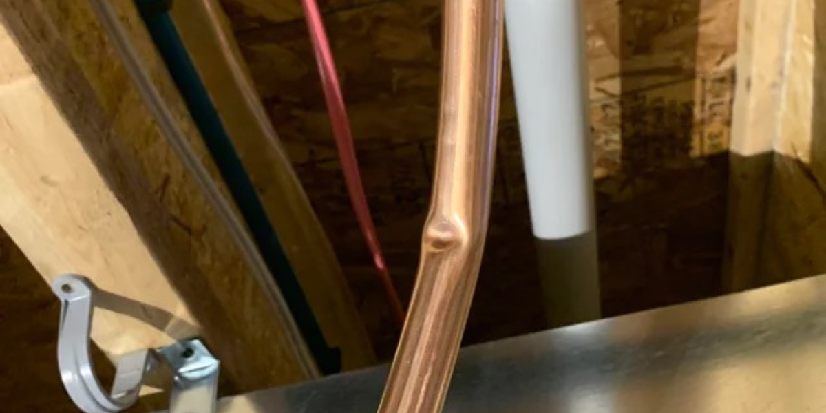 Why A Dented Copper Pipe Can Harm Your Air Conditioner? - DEEPCHILL